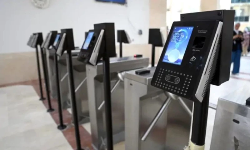 CSC Mandates Five Daily Fingerprints To Track Overtime Work | Kuwait ...