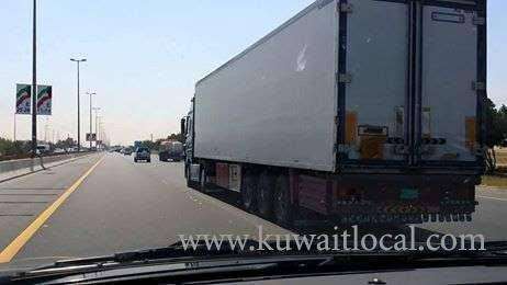 Interior Ministry Set Times For Trucks Ban On Public Roads | Kuwait ...