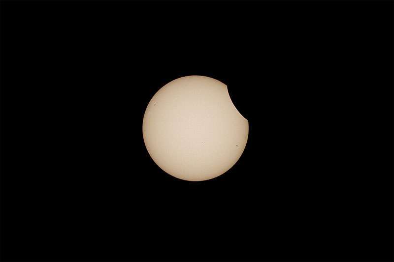 Kuwait Sees Partial Solar Eclipse | Kuwait Local News