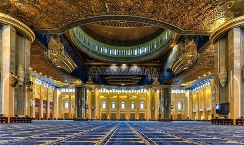 Kuwait's Grand Mosque Is Ready To Accommodate 100,000 Worshippers ...