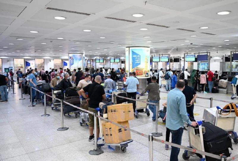 Kuwait's New Travel Rule: Expat Kids Require Father's Approval To Leave ...