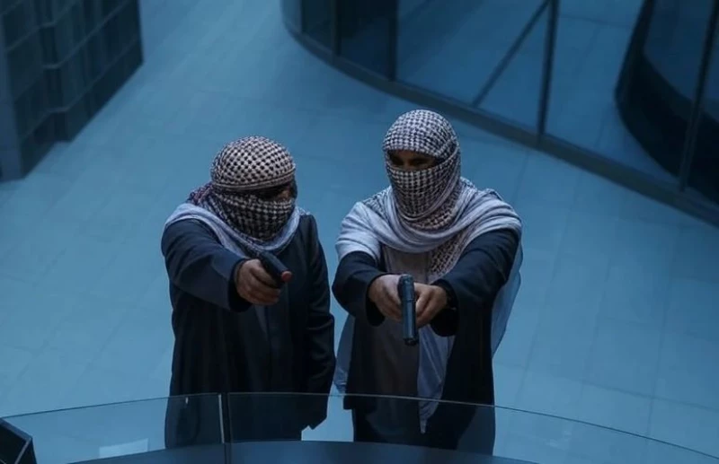 Robbers Steal 10,000 KWD In Mahboula Money Exchange Heist | Kuwait ...