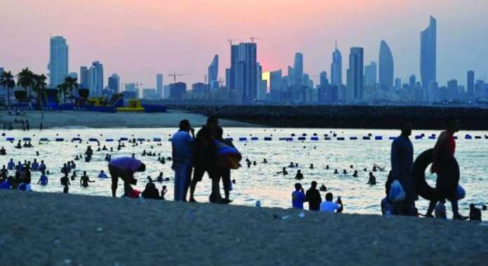 The Heat Wave In Kuwait Reaches Its Peak | Kuwait Local News
