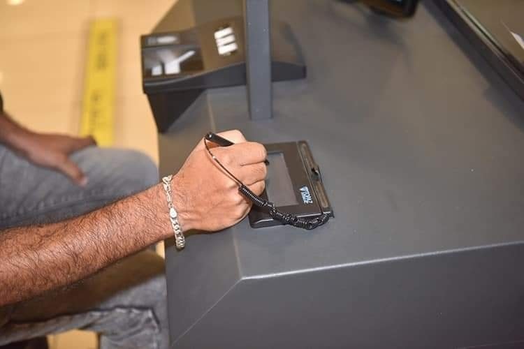 Fingerprint Verification Now Mandatory For Individuals Entering Kuwait ...
